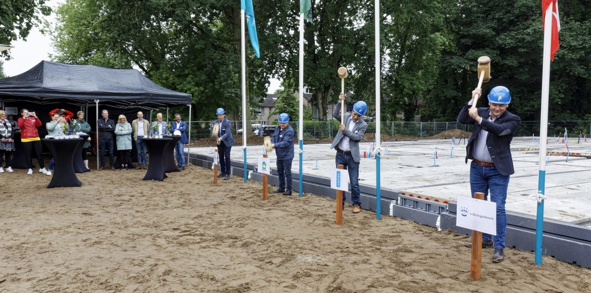 Start bouw De Vlieger - Hoedemakers